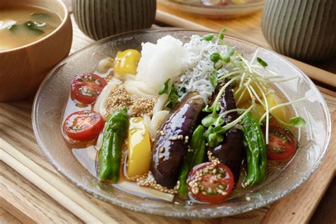 焼き夏野菜としらすの冷やしうどん【平日の時短ごはん】 ゆり子のおいしい暮らし