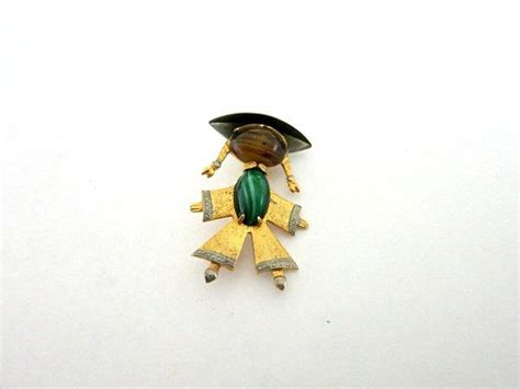 Asian Girl Pin Brooch Gold Silver Tone Etsy Asian Girl Girls Pin