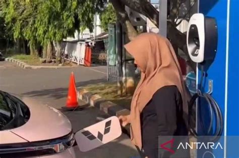 PLN Tambah SPKLU Baru Di Halaman Dishub Cianjur Koran Jakarta