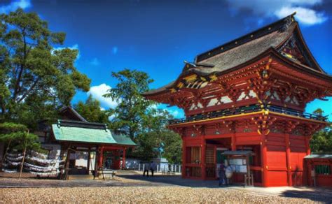 Wanted Japan To Recruit Six Full Time Ninjas Heres Why