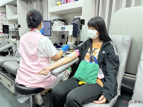 （有影片）／北港宗聖扶輪社出動兩台捐血車 揪民眾一起捐血做愛心