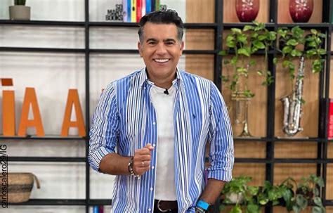 Carlos Calero Le Plancha La Ropa A Su Esposa ¡qué Tal Eso