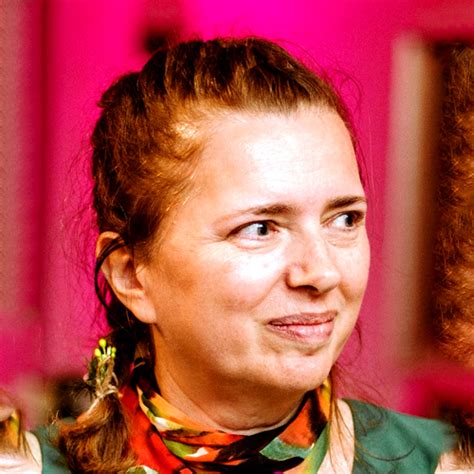 Mirjana E Sudski Tuma I Akademije Oxford