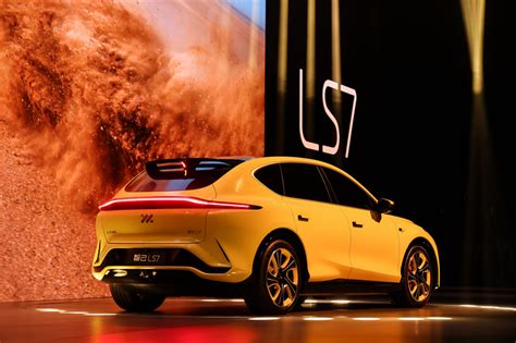 1小时订单突破3000台 中大型豪华suv·智己ls7预售即爆火 车界视点 车友邦网 成都普天广告有限责任公司旗下网站