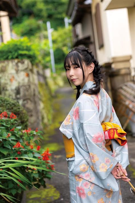 요시네 유리아 2nd 사진집 모찌모찌 해볼래 1720171934 Aa샵