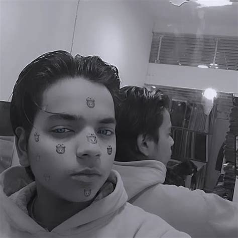 ‎adنaن💎‎ Beingsadnann • Threads Say More