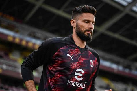 Altro Addio Dopo Il Milan Il Nuovo Annuncio Di Giroud