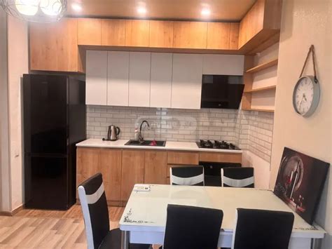 იყიდება 2 ოთახიანი ბინა ვარკეთილში