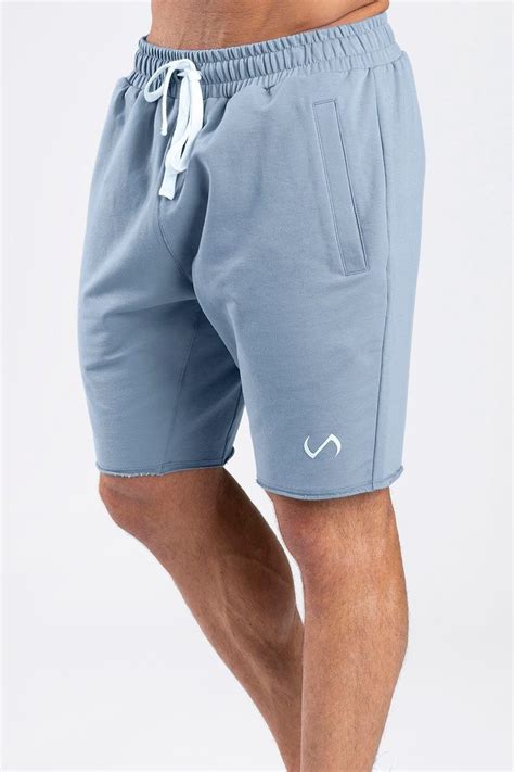 Model Specs Casey Is 511 190lbs Wearing A Size Medium Tlf Varsity