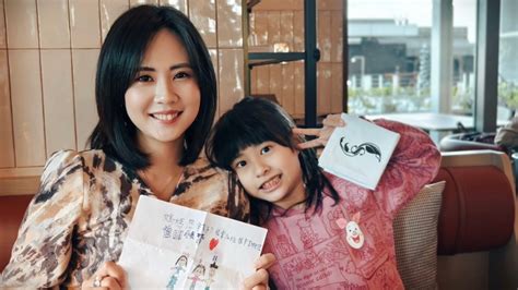 媽媽當主播孩子會拍片！美女主播曝教養觀 點出青少年網路沉迷疑慮