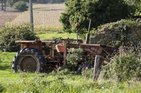 Un Renault Abandonné