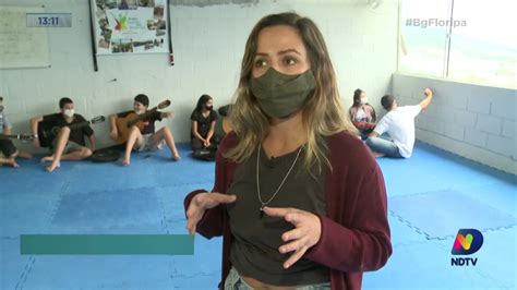 Projeto Que Ensina Adolescentes Do Morro Do Horácio A Tocarem