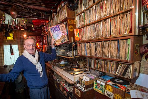 Kroegbaas Voor Het Leven Louis Van Hal Overleden Foto Ad Nl