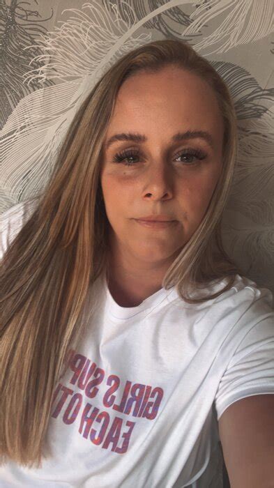 Meet Our Sexy Phone Chat Girl Allyours X At Xpanded