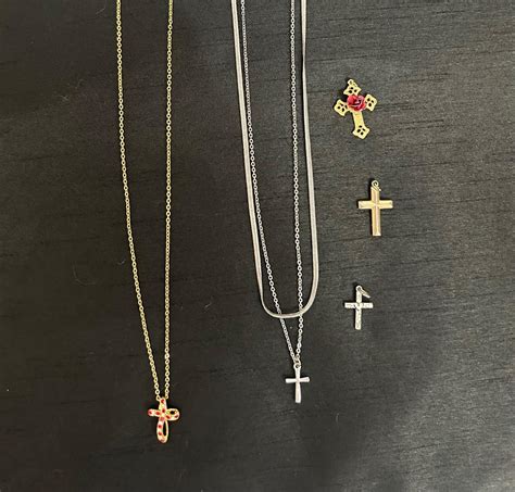 Cross Necklacespendants