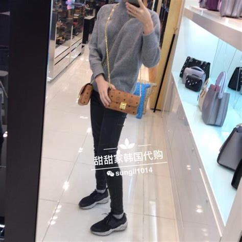 mcm小号上身图 小号和中号上身图 小号上身效果图 大山谷图库