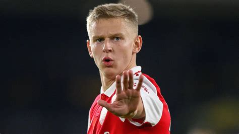 100 Oleksandr Zinchenko Wallpapers