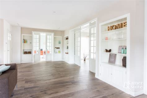 Moderne Kamer En Suite Jaren 30 Stijl Kamer En Suite Specialist