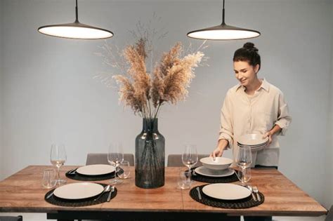 Cómo Se Ponen Los Cubiertos En La Mesa De Forma Correcta