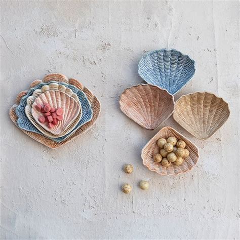 Painted Stoneware Shell Trinket Dish Set Of 4 Antique Farmhouse