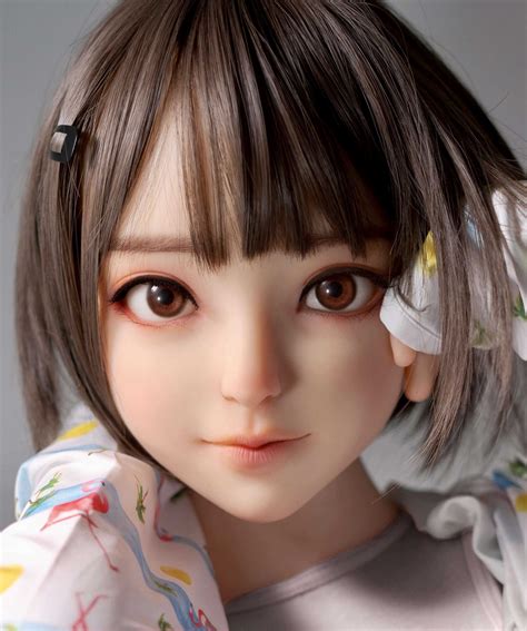 M L W Tpe Cm B Cup Ali Head