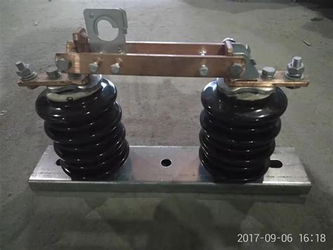 12kv Out Door Singe Phase Disconnecting Switch Disconnect Switch And