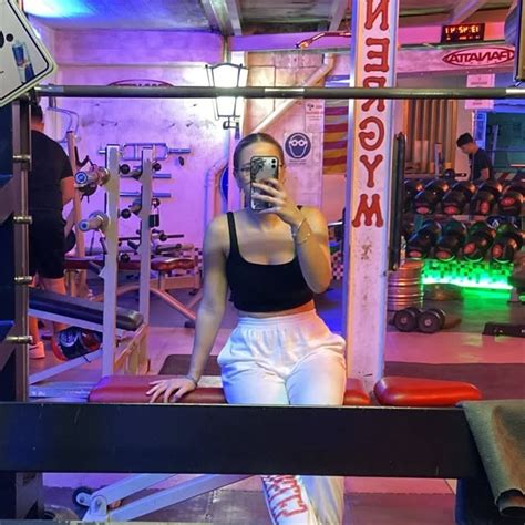 ꧁ℭ𝔥𝔦𝔞𝔯𝔞꧂ Chiara Pace 04 On Threads