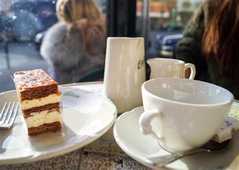 カフェ・ド・フロール Café De Flore Obon Paris Easy To Be Parisian