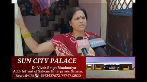 बाइकर्स गैंग का आतंक जारी घर के बाहर टहल रही महिला के गले से चेन