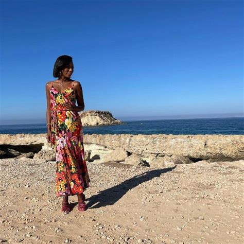 A Place In The Sun Meet The New Presenter Leah Charles King Hello