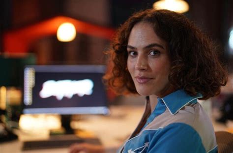 The Flatshare Alles Zur Serie Tv Spielfilm