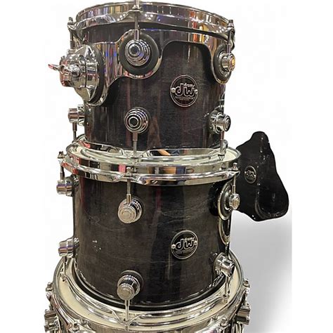 Used Dw Used Dw 6 Piece Performance Series Ebony Stain Lacquer Drum Kit