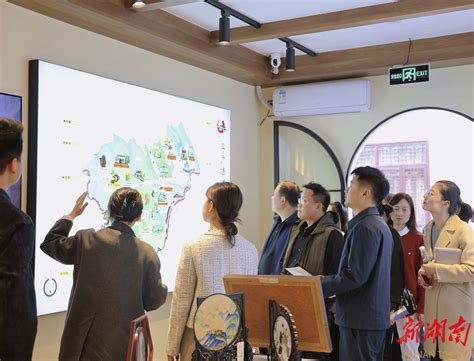 为城市发展贡献青春力量，望城区开展青年发展型城市调研暨青年代表座谈会