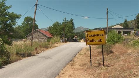 Канал 5 во Галичник жителите имаат проблем со мечките кои секоја