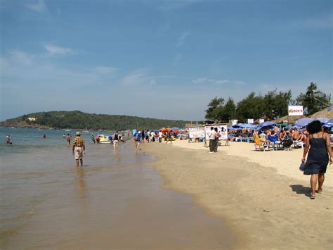 Fileindia Goa 010 Touristy Baga Beach Wikipedia