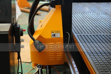 Elecnc 2030 Linear Atc Cnc Router With Eot 3 Oscillating Knife Blue