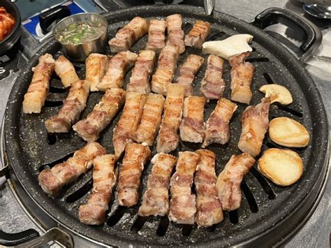 🐷 부산 서구 부민동 삼겹살과 뒷고기 갓성비맛집 N번째 방문한 고기의정점 네이버 블로그
