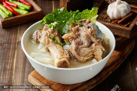 湖南筒骨手工粉中国菜系食品餐饮摄影素材汇图网