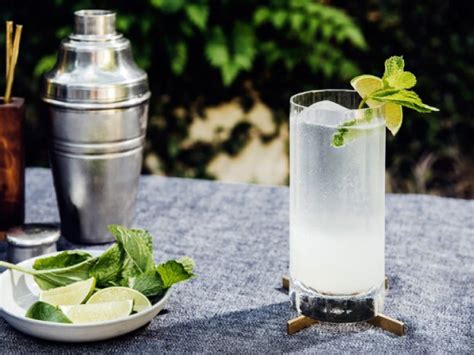 GiÁ TỐt Rượu Rum Barbados Cockspur Platinum White