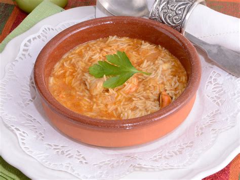 SOPAS ECUATORIANAS Recetas las 100 sopas fáciles y más