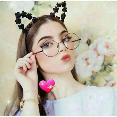 صور كيوت بنات صغار أفكار خلفية
