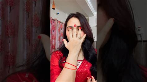 Shorts Madhuri Dixits Bindi Hack 😱 Shortvideo Makeup Hack