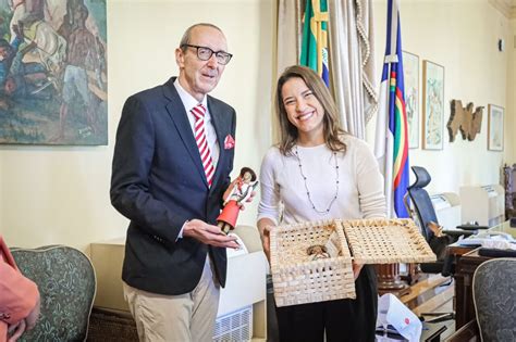 Governadora Raquel Lyra se reúne embaixador da Áustria no Brasil