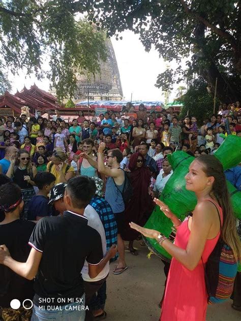 မြန်မာပြည်သိန်းတန် နဲ့ အောင်လအန်ဆိုင်း ကိုယ်ပွားတွေပါဝင်ခဲ့တဲ့ မြင်းကပ