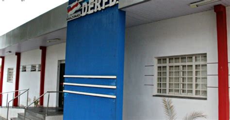 G1 Grupo é detido suspeito de roubar e clonar placas de carros em