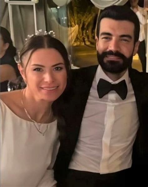 Ünlü oyuncu Murat Ünalmış ile Nutiye Akar evlendi Magazin haberleri