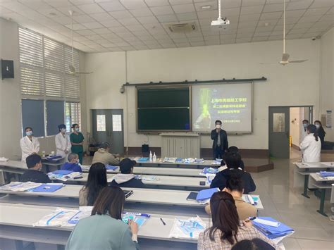 高职学院高级技校第二批校核酸采样志愿者考核顺利通过