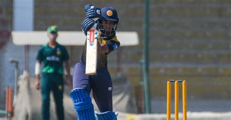 Malsha Tharupathis Four Fer Allows Sri Lanka U19 To Square The One Day