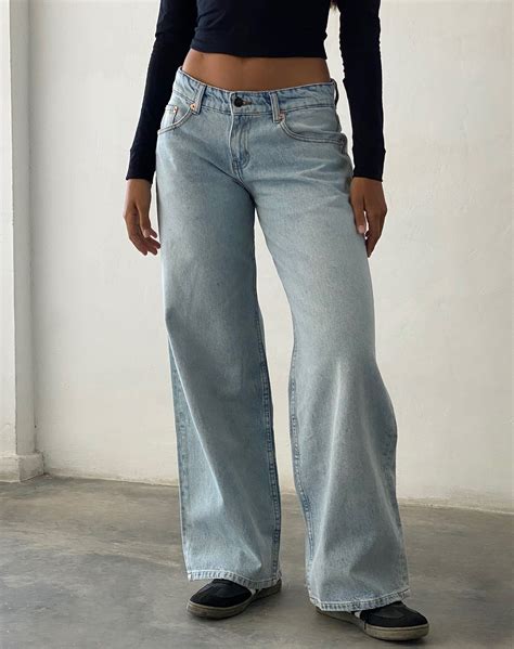 Roomy Extra Wide Low Rise Jeans In Extreme Light Blue Wash Low Rise