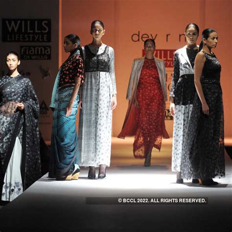 A Model Walks The Ramp For Fashion Designers Dev R Nil On Day 4 Of The Wills Lifestyle India